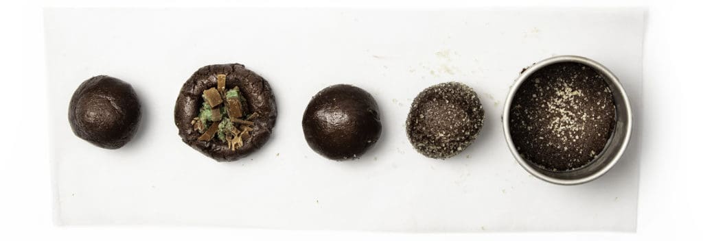 PEPPERMINT CRISP CHOCOLATE COOKIES | JAN Online